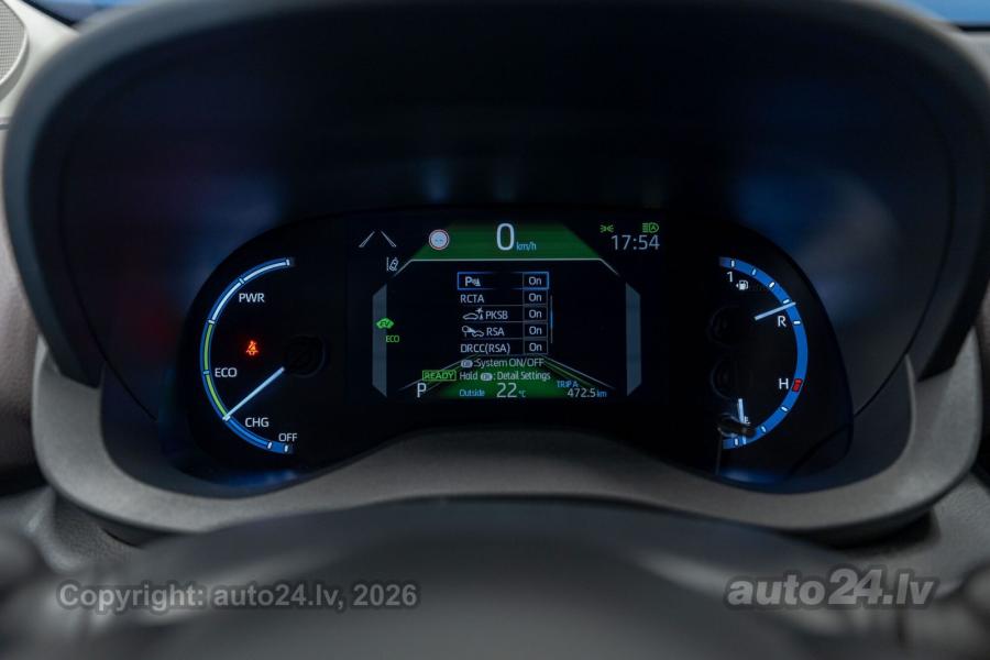 Smilšu krāsa Toyota Yaris Cross 2023 Tallina, ar dzinēja tilpumu 1.49 L un nobraukumu 48 tūkst. km par 23900 €, foto 14 vietnē AUTOMOTO.COM.LV