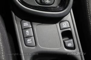 Beige Toyota Yaris Cross 2024 in Tallinn, with an engine capacity of 1.50 L and mileage of 19 thousand km for 24490 €, photo 17 on AUTOMOTO.COM.LV