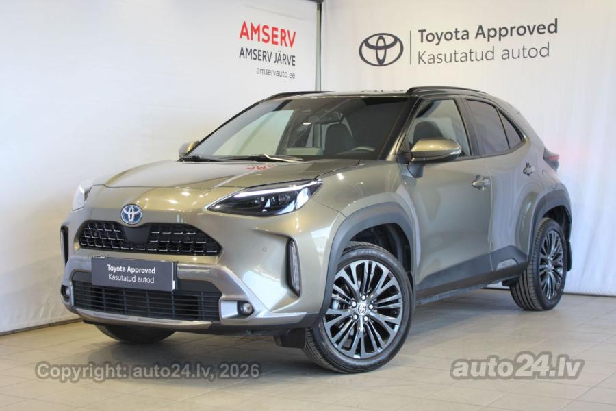Бежевый Тойота Yaris Cross 2024 в Таллин, объемом двигателя 1.50 л и пробегом 28 тыс. км за 26490 €, фото 1 на AUTOMOTO.COM.LV