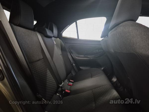 Beige Toyota Yaris Cross 2025 in Tallinn, with an engine capacity of 1.50 L and mileage of 31 thousand km for 24990 €, photo 7 on AUTOMOTO.COM.LV