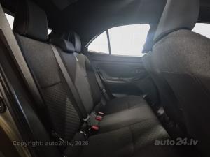 Beige Toyota Yaris Cross 2025 in Tallinn, with an engine capacity of 1.50 L and mileage of 31 thousand km for 24990 €, photo 8 on AUTOMOTO.COM.LV