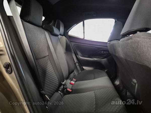 Бежевый Тойота Yaris Cross 2025 в Таллин, объемом двигателя 1.50 л и пробегом 34 тыс. км за 24990 €, фото 7 на AUTOMOTO.COM.LV