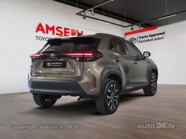 Бежевый Тойота Yaris Cross 2025 в Таллин, объемом двигателя 1.50 л и пробегом 34 тыс. км за 24990 €, фото 2 на AUTOMOTO.COM.LV