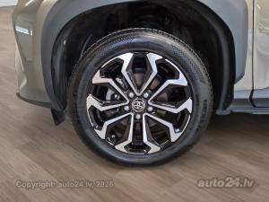 Бежевый Тойота Yaris Cross 2025 в Таллин, объемом двигателя 1.50 л и пробегом 34 тыс. км за 24990 €, фото 16 на AUTOMOTO.COM.LV