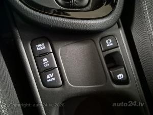 Smilšu krāsa Toyota Yaris Cross 2025 Tallina, ar dzinēja tilpumu 1.50 L un nobraukumu 28 tūkst. km par 24490 €, foto 18 vietnē AUTOMOTO.COM.LV