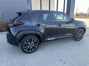 Черный Тойота Yaris Cross 2021 в Вильнюс, объемом двигателя 1.49 л и пробегом 93 тыс. км за 22500 €, фото 14 на AUTOMOTO.COM.LV
