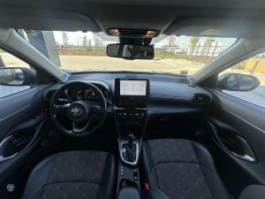 Черный Тойота Yaris Cross 2021 в Вильнюс, объемом двигателя 1.49 л и пробегом 93 тыс. км за 22500 €, фото 31 на AUTOMOTO.COM.LV