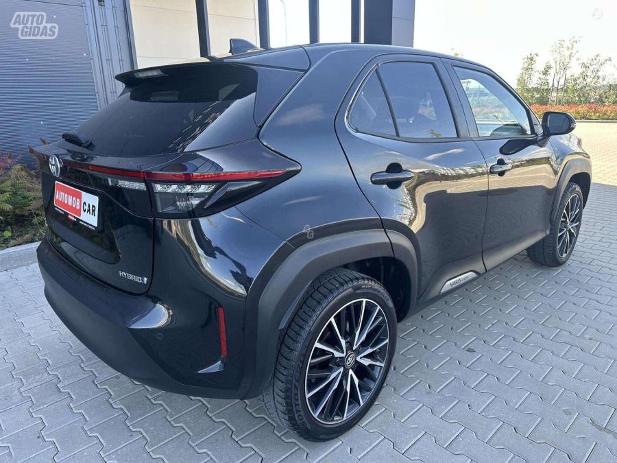 Black Toyota Yaris Cross 2021 in Vilnius, with an engine capacity of 1.50 L and mileage of 93 thousand km for 22500 €, photo 13 on AUTOMOTO.COM.LV