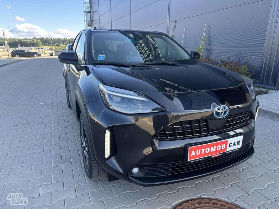 Black Toyota Yaris Cross 2021 in Vilnius, with an engine capacity of 1.50 L and mileage of 93 thousand km for 22500 €, photo 18 on AUTOMOTO.COM.LV