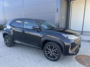Черный Тойота Yaris Cross 2021 в Вильнюс, объемом двигателя 1.50 л и пробегом 93 тыс. км за 22500 €, фото 16 на AUTOMOTO.COM.LV