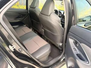 Black Toyota Yaris Cross 2021 in Vilnius, with an engine capacity of 1.49 L and mileage of 93 thousand km for 22500 €, photo 23 on AUTOMOTO.COM.LV