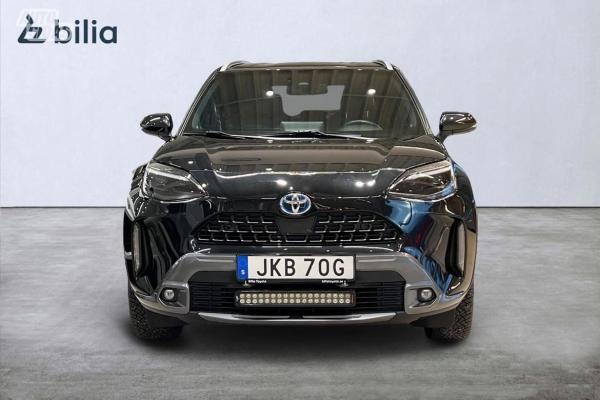 Melns Toyota Yaris Cross 2022 Kauņa, ar dzinēja tilpumu 0.00 L un nobraukumu 30 tūkst. km par 31272 €, foto 2 vietnē AUTOMOTO.COM.LV
