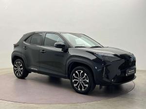 Melns Toyota Yaris Cross 2022 Panevēža, ar dzinēja tilpumu 1.49 L un nobraukumu 93 tūkst. km par 20990 €, foto 4 vietnē AUTOMOTO.COM.LV