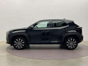 Melns Toyota Yaris Cross 2022 Panevēža, ar dzinēja tilpumu 1.49 L un nobraukumu 93 tūkst. km par 20990 €, foto 6 vietnē AUTOMOTO.COM.LV