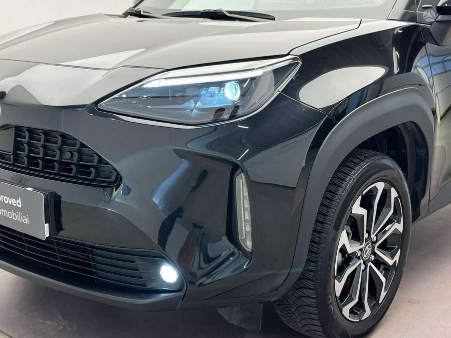 Melns Toyota Yaris Cross 2022 Panevēža, ar dzinēja tilpumu 1.49 L un nobraukumu 93 tūkst. km par 20990 €, foto 35 vietnē AUTOMOTO.COM.LV