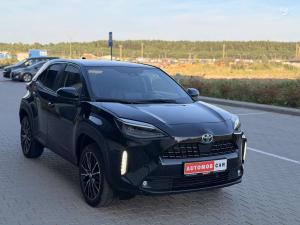 Черный Тойота Yaris Cross 2022 в Вильнюс, объемом двигателя 1.49 л и пробегом 93 тыс. км за 22500 €, фото 4 на AUTOMOTO.COM.LV