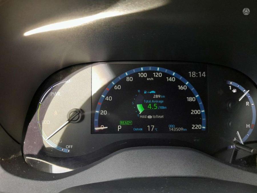 Черный Тойота Yaris Cross 2022 в Шяуляй, объемом двигателя 1.50 л и пробегом 144 тыс. км за 17750 €, фото 19 на AUTOMOTO.COM.LV