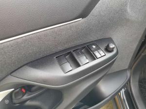 Черный Тойота Yaris Cross 2022 в Шяуляй, объемом двигателя 1.50 л и пробегом 144 тыс. км за 17750 €, фото 21 на AUTOMOTO.COM.LV