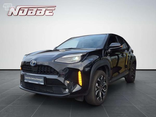 Черный Тойота Yaris Cross 2023 в Каунас, объемом двигателя 1.50 л и пробегом 14 тыс. км за 27529 €, фото 1 на AUTOMOTO.COM.LV
