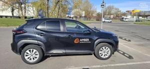 Melns Toyota Yaris Cross 2023 Viļņa, ar dzinēja tilpumu 1.50 L un nobraukumu 138 tūkst. km par 17500 €, foto 4 vietnē AUTOMOTO.COM.LV