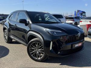 Черный Тойота Yaris Cross 2023 в Вильнюс, объемом двигателя 1.50 л и пробегом 55 тыс. км за 19690 €, фото 7 на AUTOMOTO.COM.LV