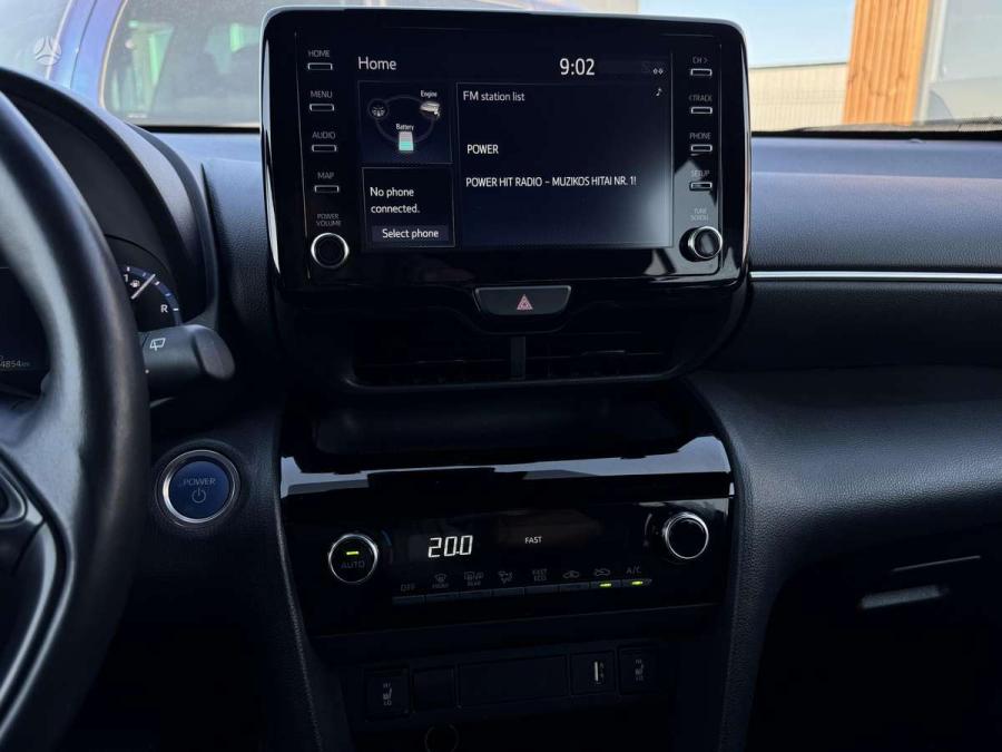 Черный Тойота Yaris Cross 2023 в Вильнюс, объемом двигателя 1.50 л и пробегом 55 тыс. км за 19690 €, фото 28 на AUTOMOTO.COM.LV