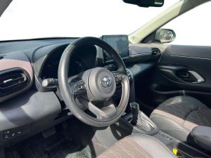 Melns Toyota Yaris Cross 2023 Klaipėda, ar dzinēja tilpumu 1.49 L un nobraukumu 33 tūkst. km par 25900 €, foto 12 vietnē AUTOMOTO.COM.LV