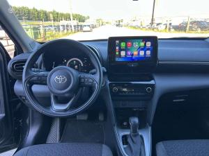 Черный Тойота Yaris Cross 2024 в Вильнюс, объемом двигателя 1.50 л и пробегом 30 тыс. км за 19300 €, фото 14 на AUTOMOTO.COM.LV