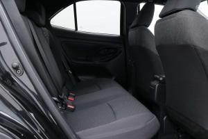 Черный Тойота Yaris Cross 2025 в Вильнюс, объемом двигателя 1.49 л и пробегом 23 тыс. км за 26990 €, фото 10 на AUTOMOTO.COM.LV