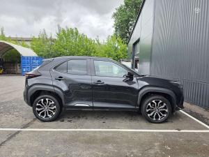 Черный Тойота Yaris Cross 2025 в Каунас, объемом двигателя 1.49 л и пробегом 23 тыс. км за 13900 €, фото 6 на AUTOMOTO.COM.LV