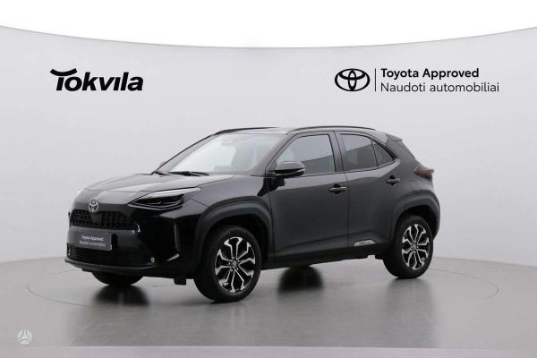 Melns Toyota Yaris Cross 2025 Viļņa, ar dzinēja tilpumu 1.49 L un nobraukumu 23 tūkst. km par 26990 €, foto 1 vietnē AUTOMOTO.COM.LV