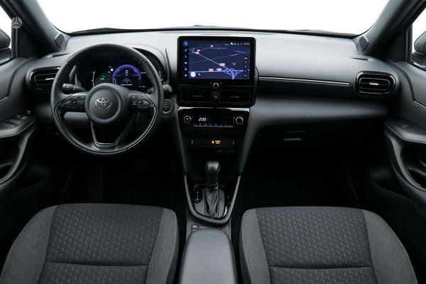 Melns Toyota Yaris Cross 2025 Viļņa, ar dzinēja tilpumu 1.49 L un nobraukumu 23 tūkst. km par 26990 €, foto 7 vietnē AUTOMOTO.COM.LV