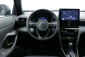 Black Toyota Yaris Cross 2025 in Vilnius, with an engine capacity of 1.49 L and mileage of 23 thousand km for 26990 €, photo 9 on AUTOMOTO.COM.LV
