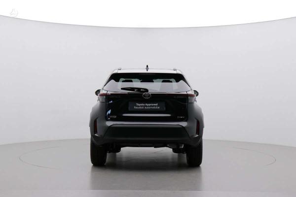 Черный Тойота Yaris Cross 2025 в Вильнюс, объемом двигателя 1.49 л и пробегом 32 тыс. км за 26990 €, фото 5 на AUTOMOTO.COM.LV