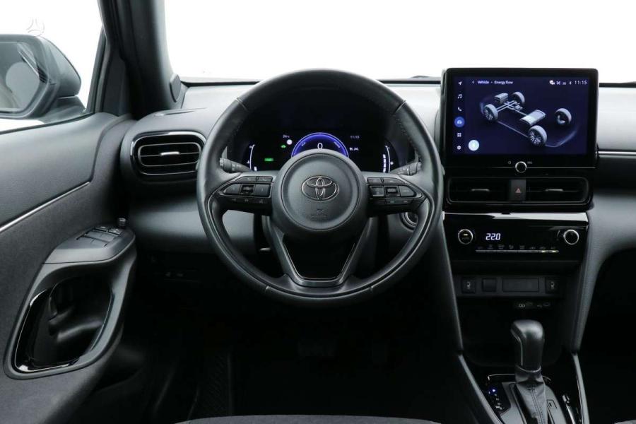 Черный Тойота Yaris Cross 2025 в Вильнюс, объемом двигателя 1.49 л и пробегом 32 тыс. км за 26990 €, фото 9 на AUTOMOTO.COM.LV