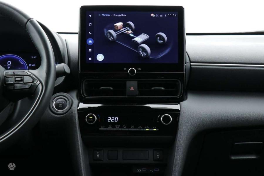 Черный Тойота Yaris Cross 2025 в Вильнюс, объемом двигателя 1.49 л и пробегом 32 тыс. км за 26990 €, фото 16 на AUTOMOTO.COM.LV