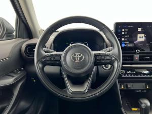 Черный Тойота Yaris Cross 2025 в Вильнюс, объемом двигателя 1.49 л и пробегом 67 тыс. км за 25900 €, фото 13 на AUTOMOTO.COM.LV