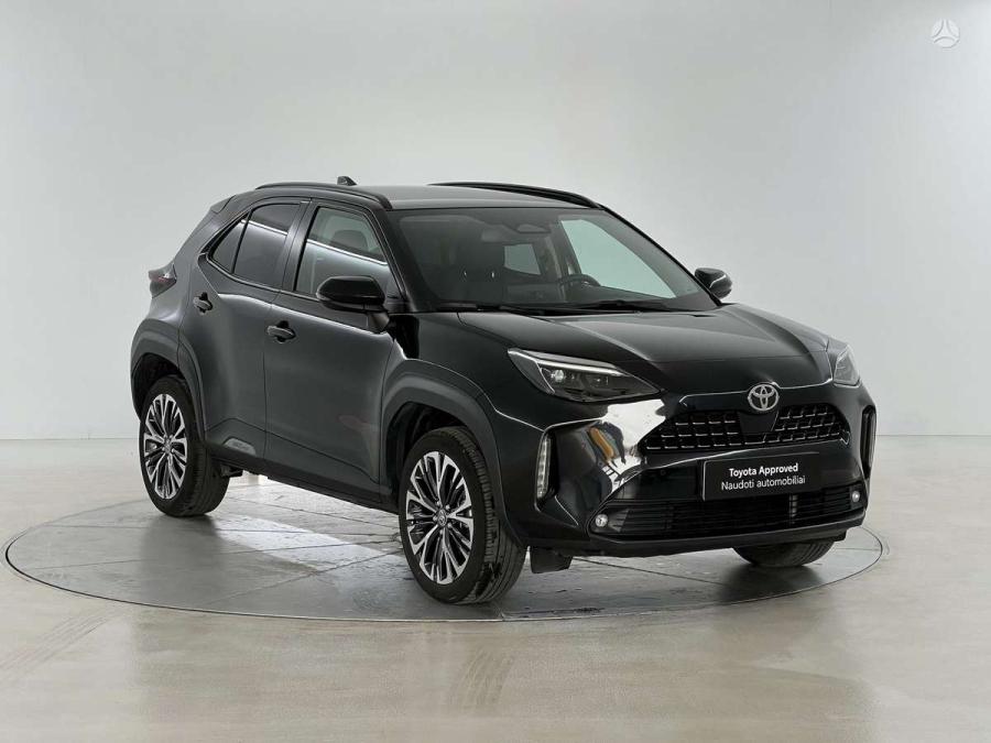 Черный Тойота Yaris Cross 2025 в Вильнюс, объемом двигателя 1.49 л и пробегом 67 тыс. км за 25900 €, фото 19 на AUTOMOTO.COM.LV