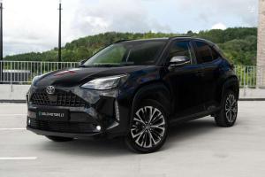 Черный Тойота Yaris Cross 2025 в Вильнюс, объемом двигателя 1.49 л и пробегом 17 тыс. км за 25950 €, фото 8 на AUTOMOTO.COM.LV