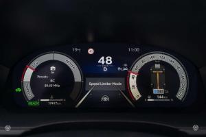 Melns Toyota Yaris Cross 2025 Viļņa, ar dzinēja tilpumu 1.49 L un nobraukumu 17 tūkst. km par 25500 €, foto 19 vietnē AUTOMOTO.COM.LV