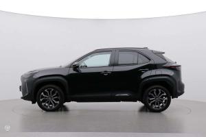 Черный Тойота Yaris Cross 2025 в Вильнюс, объемом двигателя 1.49 л и пробегом 27 тыс. км за 26990 €, фото 5 на AUTOMOTO.COM.LV
