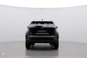 Черный Тойота Yaris Cross 2025 в Вильнюс, объемом двигателя 1.49 л и пробегом 27 тыс. км за 26990 €, фото 6 на AUTOMOTO.COM.LV