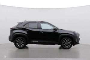 Черный Тойота Yaris Cross 2025 в Вильнюс, объемом двигателя 1.49 л и пробегом 27 тыс. км за 26990 €, фото 18 на AUTOMOTO.COM.LV