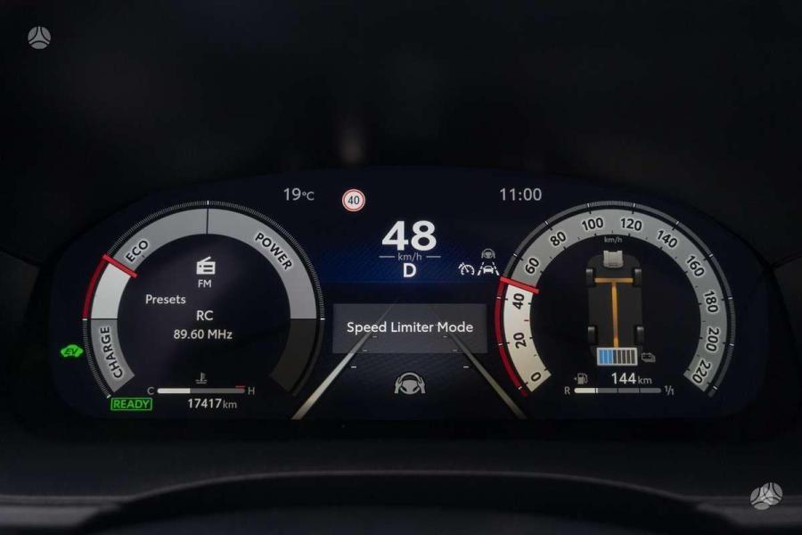Черный Тойота Yaris Cross 2025 в Вильнюс, объемом двигателя 1.49 л и пробегом 17 тыс. км за 24950 €, фото 37 на AUTOMOTO.COM.LV
