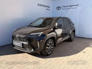 Черный Тойота Yaris Cross 2022 в Таллин, объемом двигателя 1.49 л и пробегом 43 тыс. км за 20495 €, фото  на AUTOMOTO.COM.LV