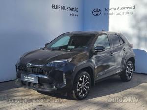 Черный Тойота Yaris Cross 2022 в Таллин, объемом двигателя 1.49 л и пробегом 72 тыс. км за 19995 €, фото  на AUTOMOTO.COM.LV