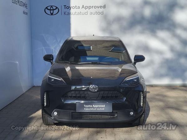 Melns Toyota Yaris Cross 2022 Tallina, ar dzinēja tilpumu 1.49 L un nobraukumu 72 tūkst. km par 19995 €, foto 5 vietnē AUTOMOTO.COM.LV