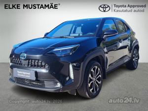 Черный Тойота Yaris Cross 2022 в Таллин, объемом двигателя 1.49 л и пробегом 60 тыс. км за 19995 €, фото  на AUTOMOTO.COM.LV