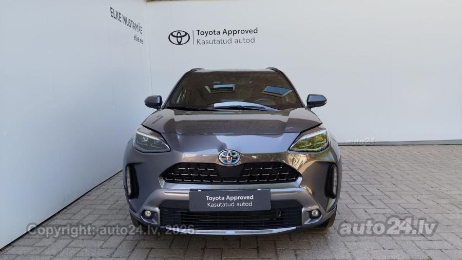 Melns Toyota Yaris Cross 2023 Tallina, ar dzinēja tilpumu 1.49 L un nobraukumu 41 tūkst. km par 25495 €, foto 6 vietnē AUTOMOTO.COM.LV