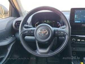 Melns Toyota Yaris Cross 2023 Tallina, ar dzinēja tilpumu 1.49 L un nobraukumu 46 tūkst. km par 23995 €, foto 13 vietnē AUTOMOTO.COM.LV